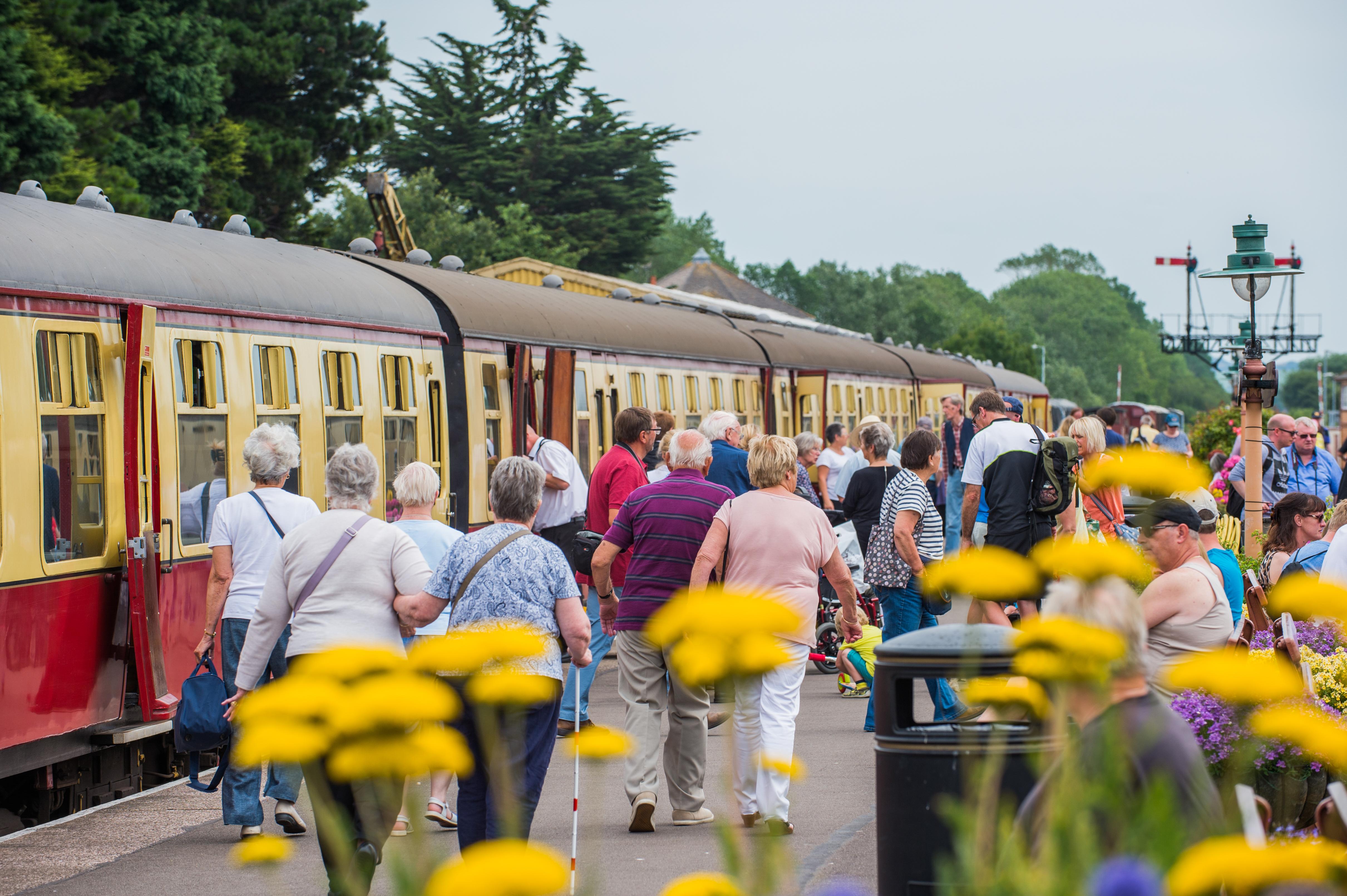 Group Travel - Travel with a group on the West Somerset Railway